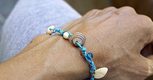 Sea shell bracelet - Journey into Creativity