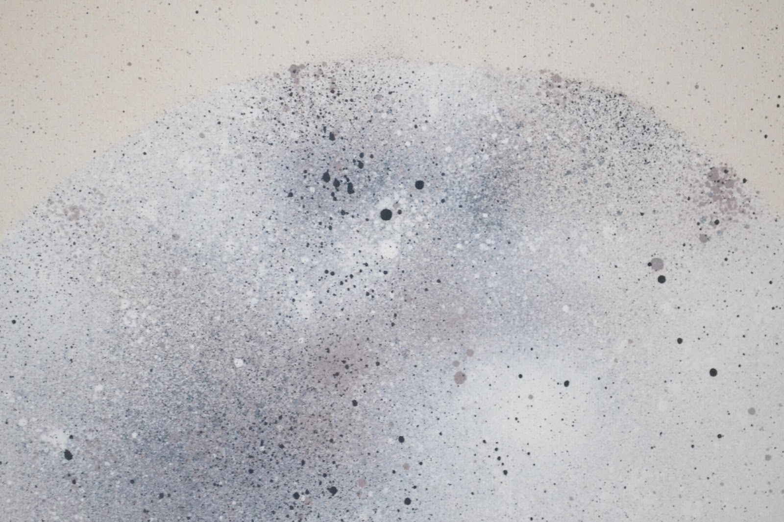 Pinty Plus Aqua Spray Paints | Moon Art | The Things She Makes