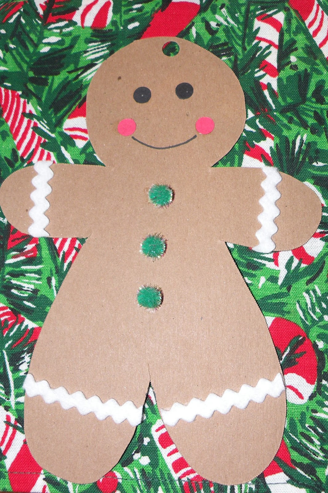 busylittleelf: A Last Minute Craft for Little Ones: Gingerbread Boys
