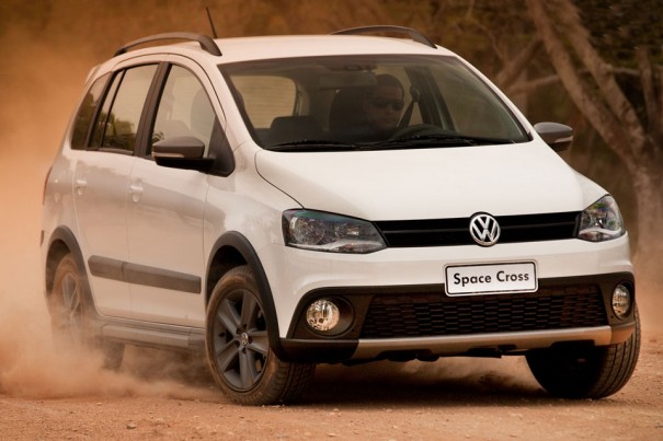 Blog do Carro: Space Cross é lançada por R$ 60 mil