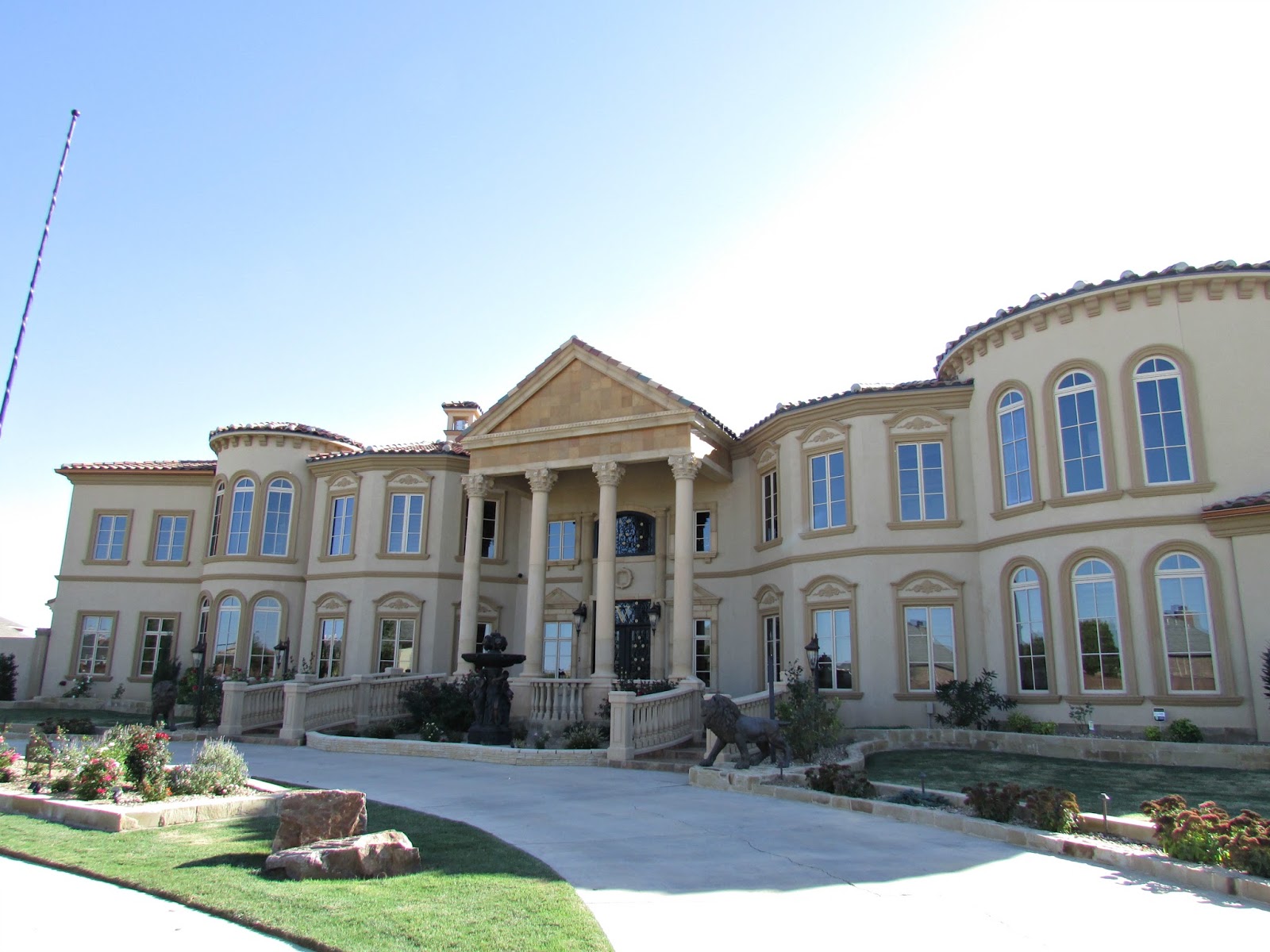 Penny's Vintage Home: Is Christmas Bigger in Texas?