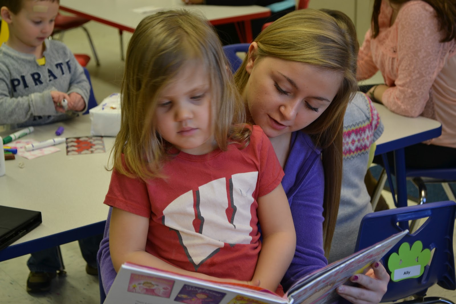 Little Wildcat Day Care: Reading