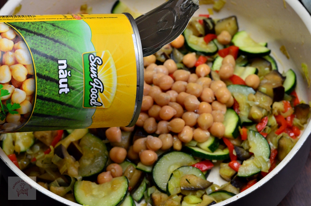 Placinte cu naut si legume - CAIETUL CU RETETE