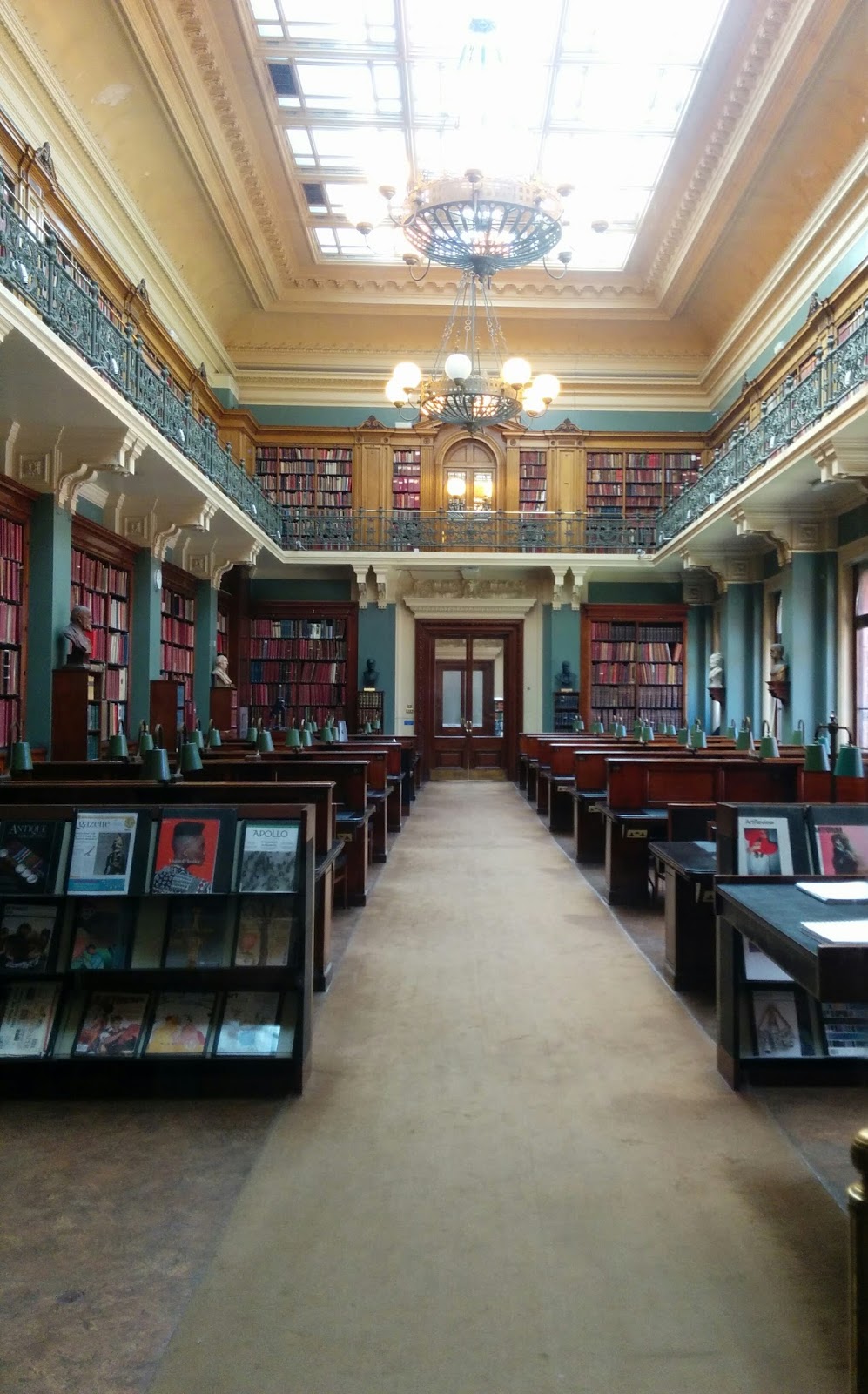 LIS 580 British Studies National Art Library at the Victoria and Albert ...