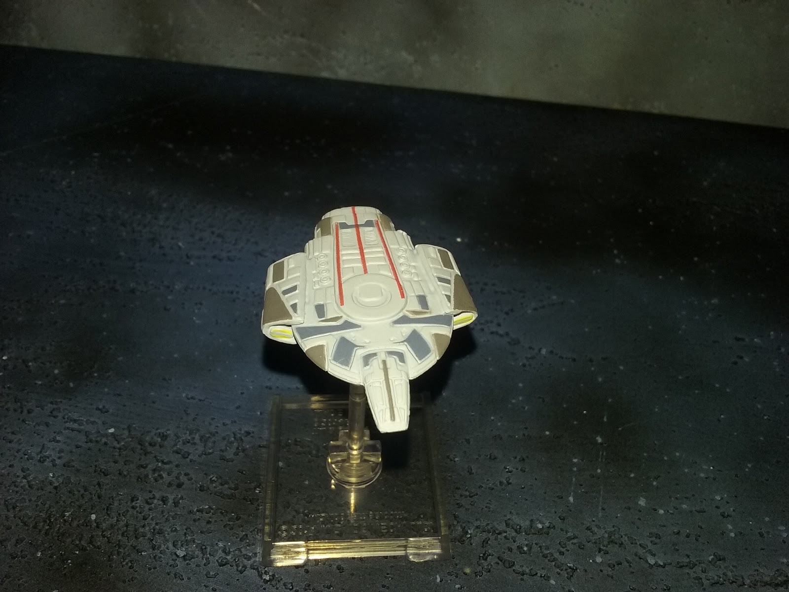 Star Trek Attack Wing USS Valiant unboxing and review