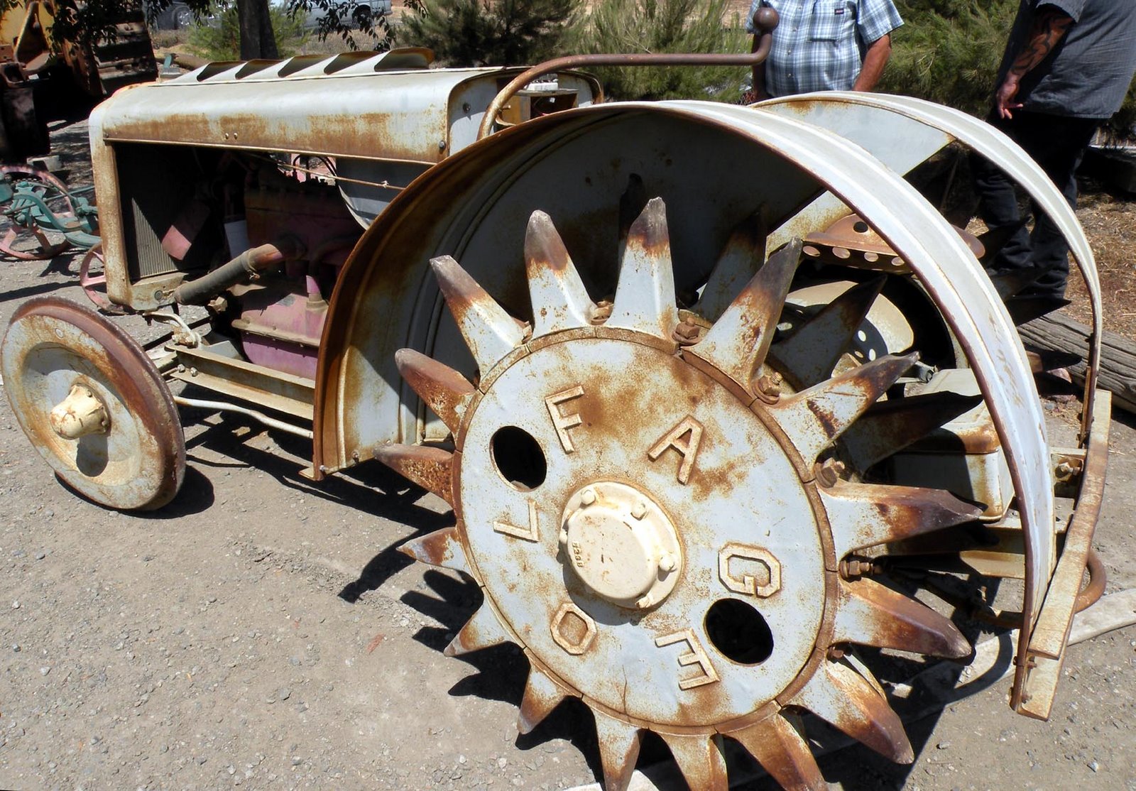 Just A Car Guy: Fageol tractor demonstration, tiller steering