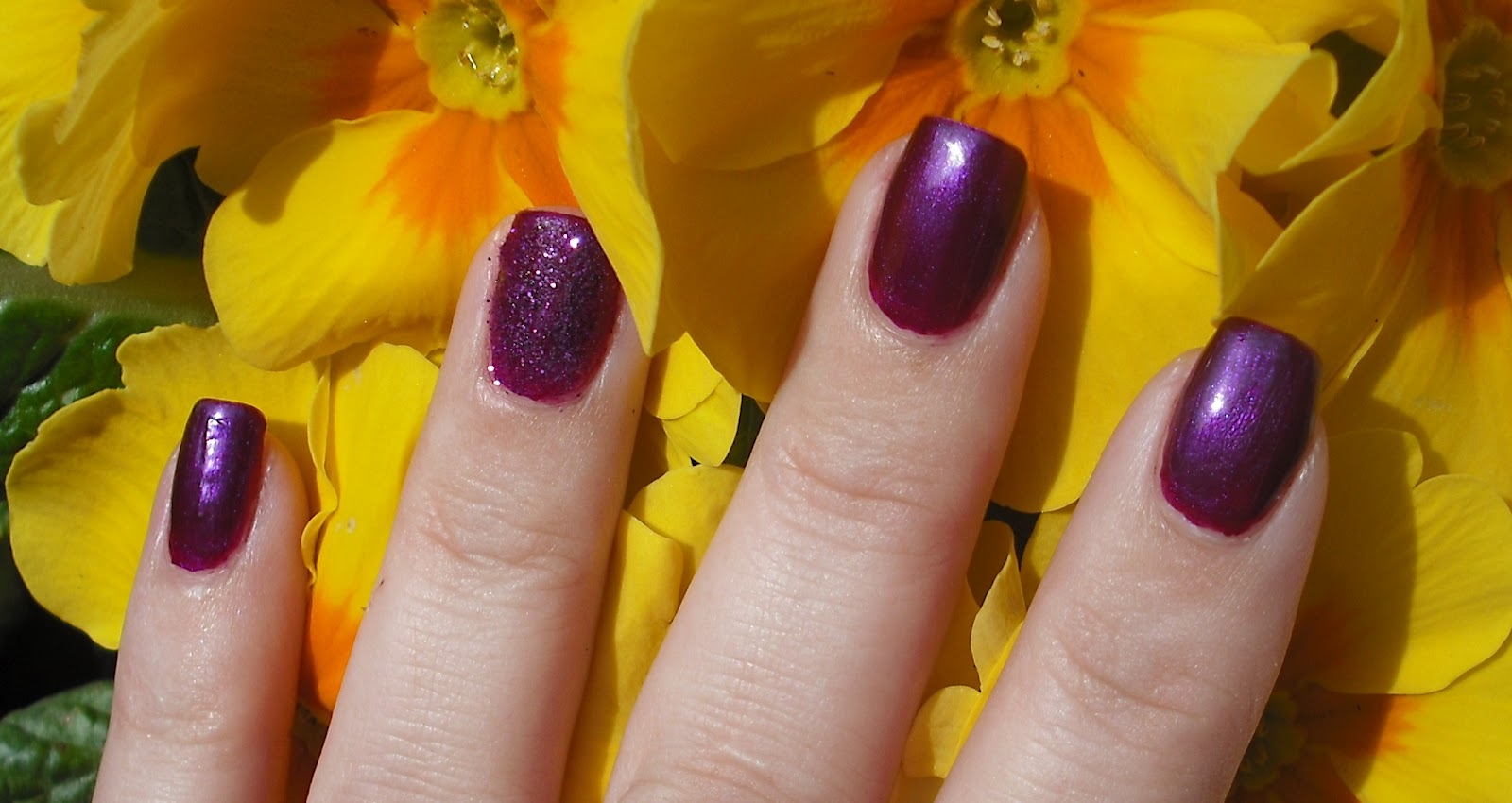 Wendy's Delights: NOTD - Avon Decadence & Purple Glitter Flocking Powder