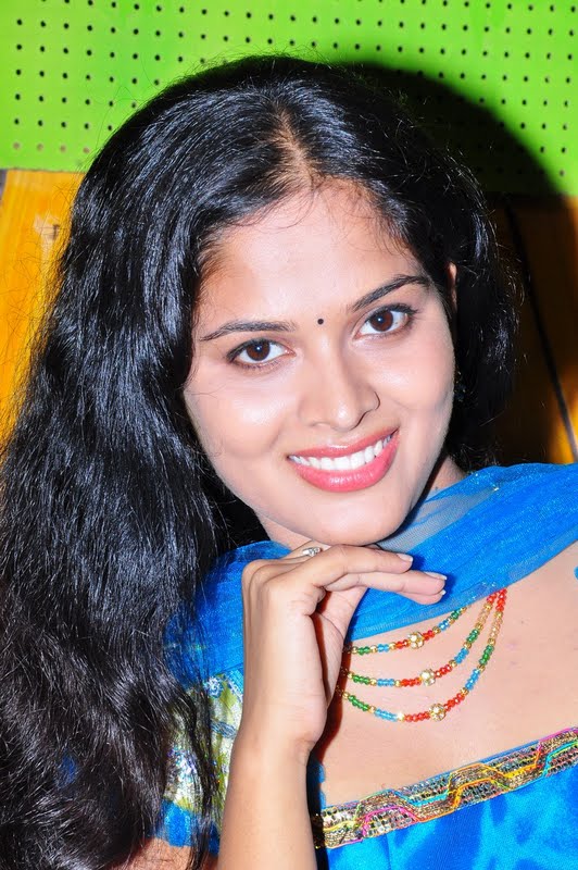 Reena Photoshoot | Tollywoodtv