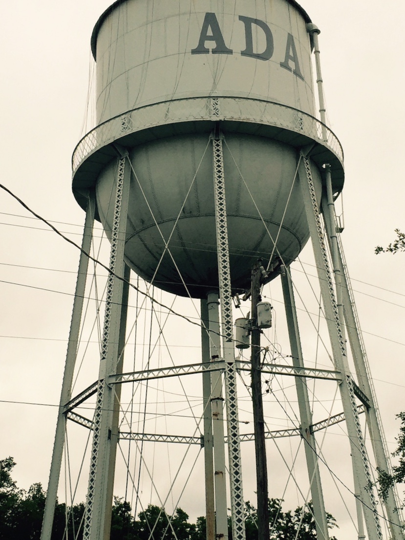 Life With the Lemmerts: Ada Water Tower -- New Paint Job!