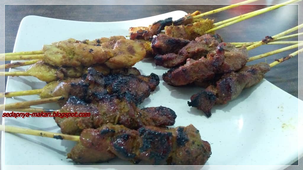 MaKaN JiKa SeDaP: Sate Kajang Haji Samuri di RnR Elmina