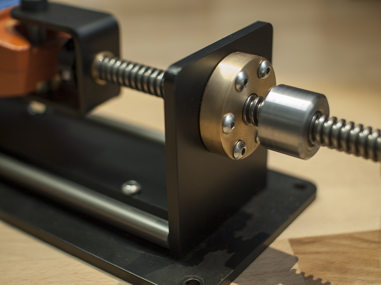 Blackcat wheels: Spoke tensiometer calibration jig - production version!