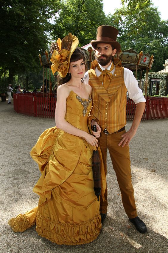 Steampunk Fashion Guide: Gorgeous Golden Couple