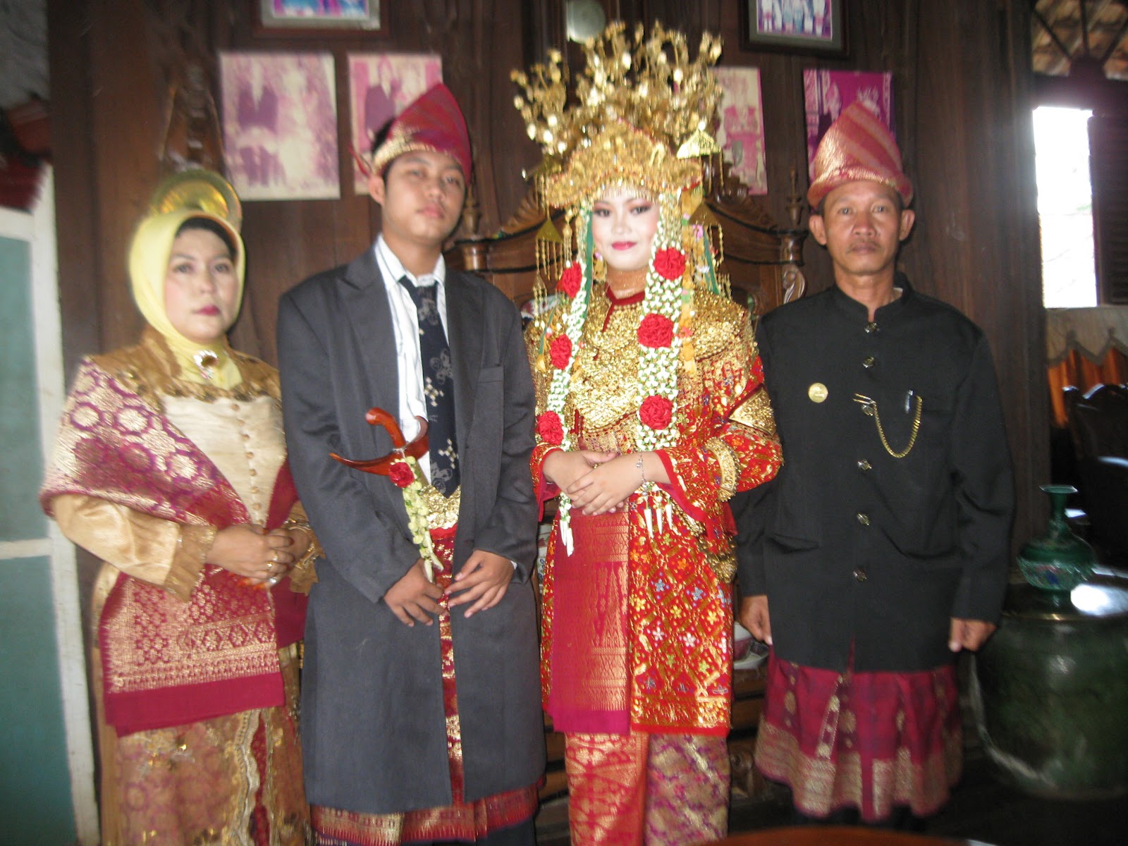 Warisan Budaya sebagai Identitas dan Potensi Wisata Daerah - BENDE SEGUGUK