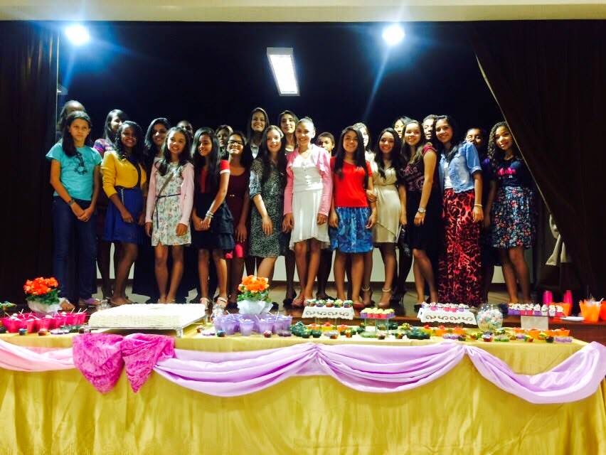 Servindo na Organização das Moças: Excelência das Moças - Estaca Volta ...