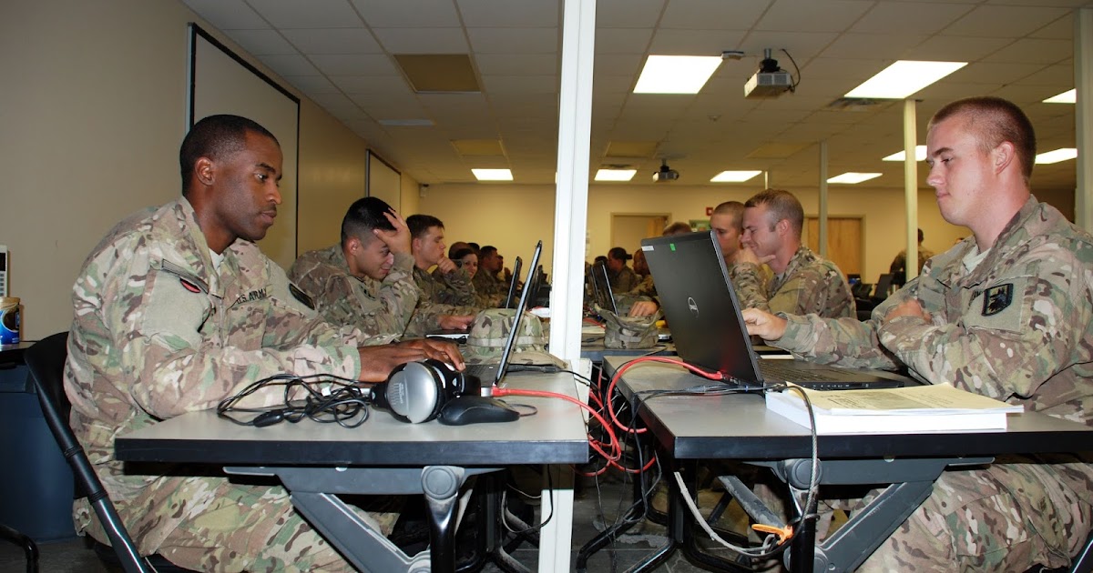 War News Updates: What Does A U.S. Military Intelligence Analyst Do ...