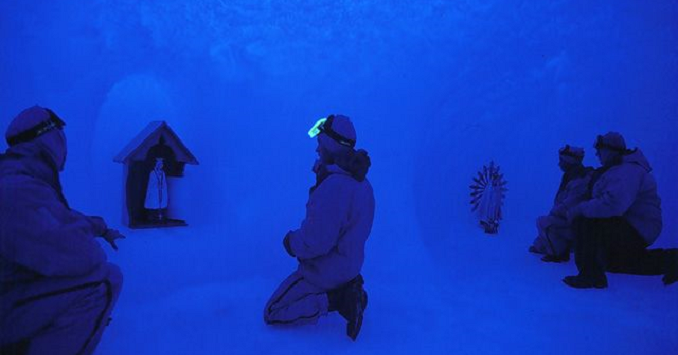 ZEPHYRINUS.: Inside Antarctica’s Catholic Ice Chapel. The World’s Most ...