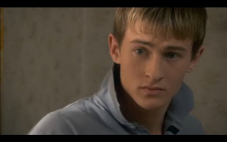 Shameless 7x02 - Elliott Tittensor 🎥 - Desnudos en películas