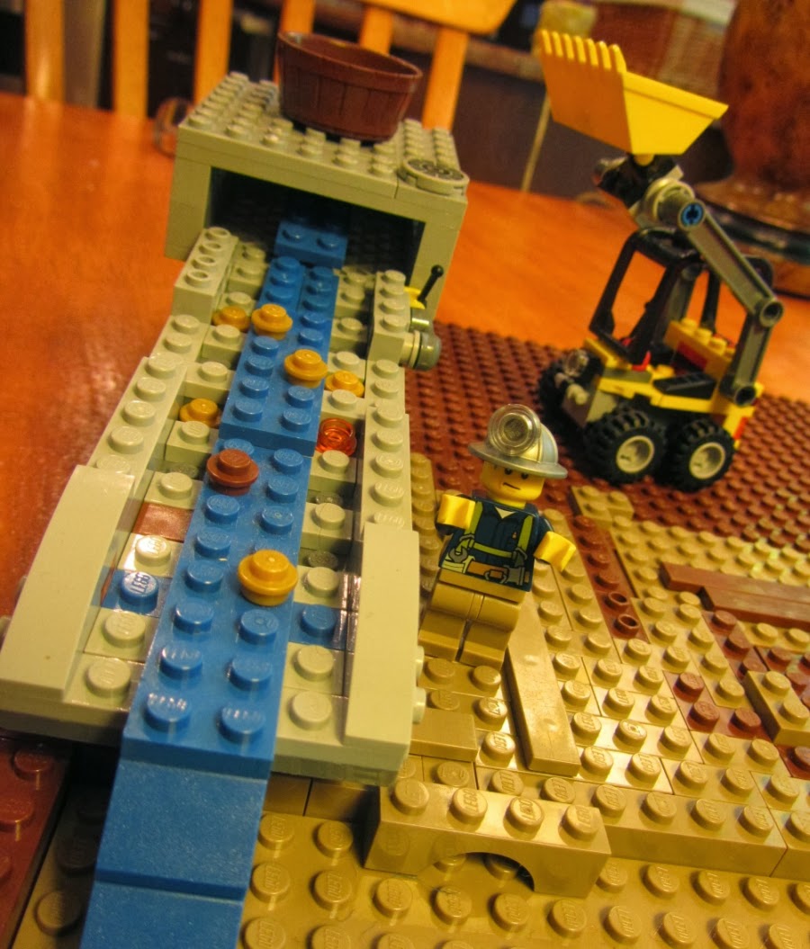 Tech-media-tainment: Lego ‘Gold Rush’ diorama