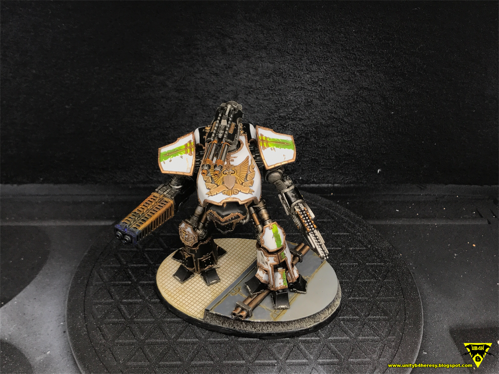 Adeptus Titanicus - Legio Defensor (Nova Guard) Reaver Titan