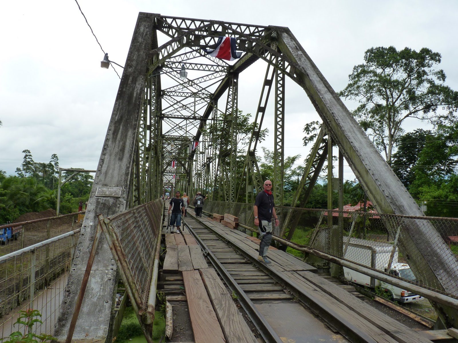 Vargs Alaska to Argentina: Crossing the Banana bridge into Panama