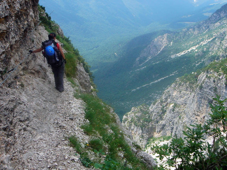 Escursionismo a 360°: CAREGA: cima Carega, cima Posta, sentiero Pojesi ...