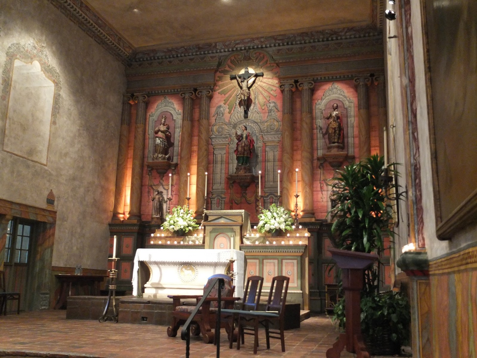 CALIFORNIA DREAMIN': MISSION SANTA BARBARA
