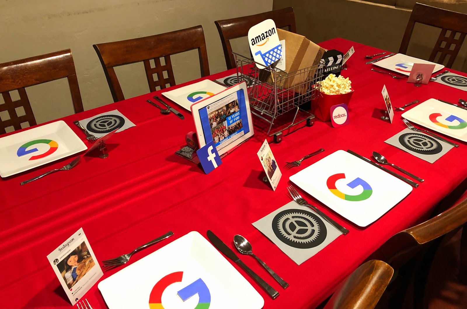 Invite and Delight: APP-reciating Friendships (iphone AP party!)