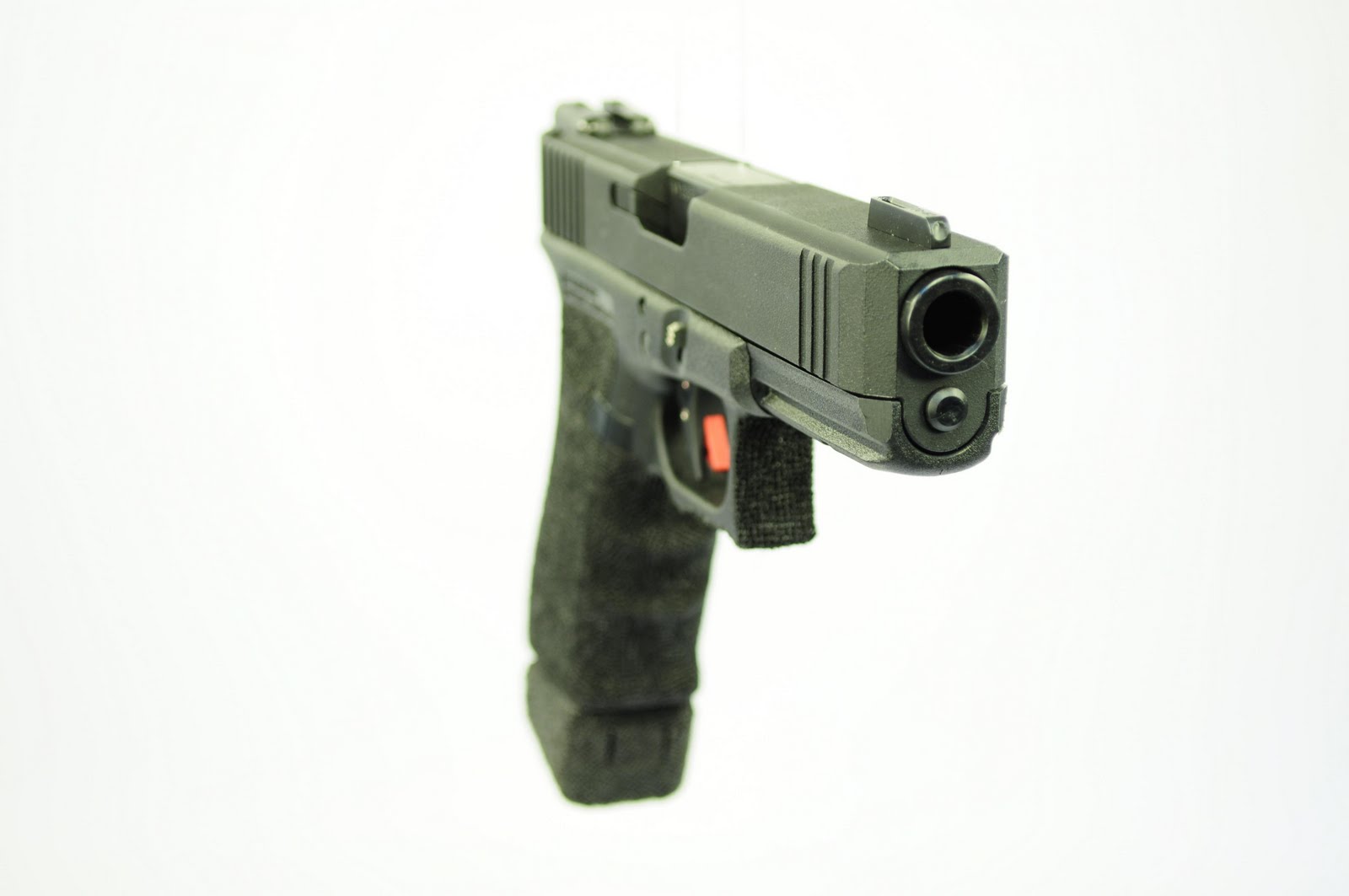 TACTICAL WAREFARE ARMORY: GLOCK PISTOLS