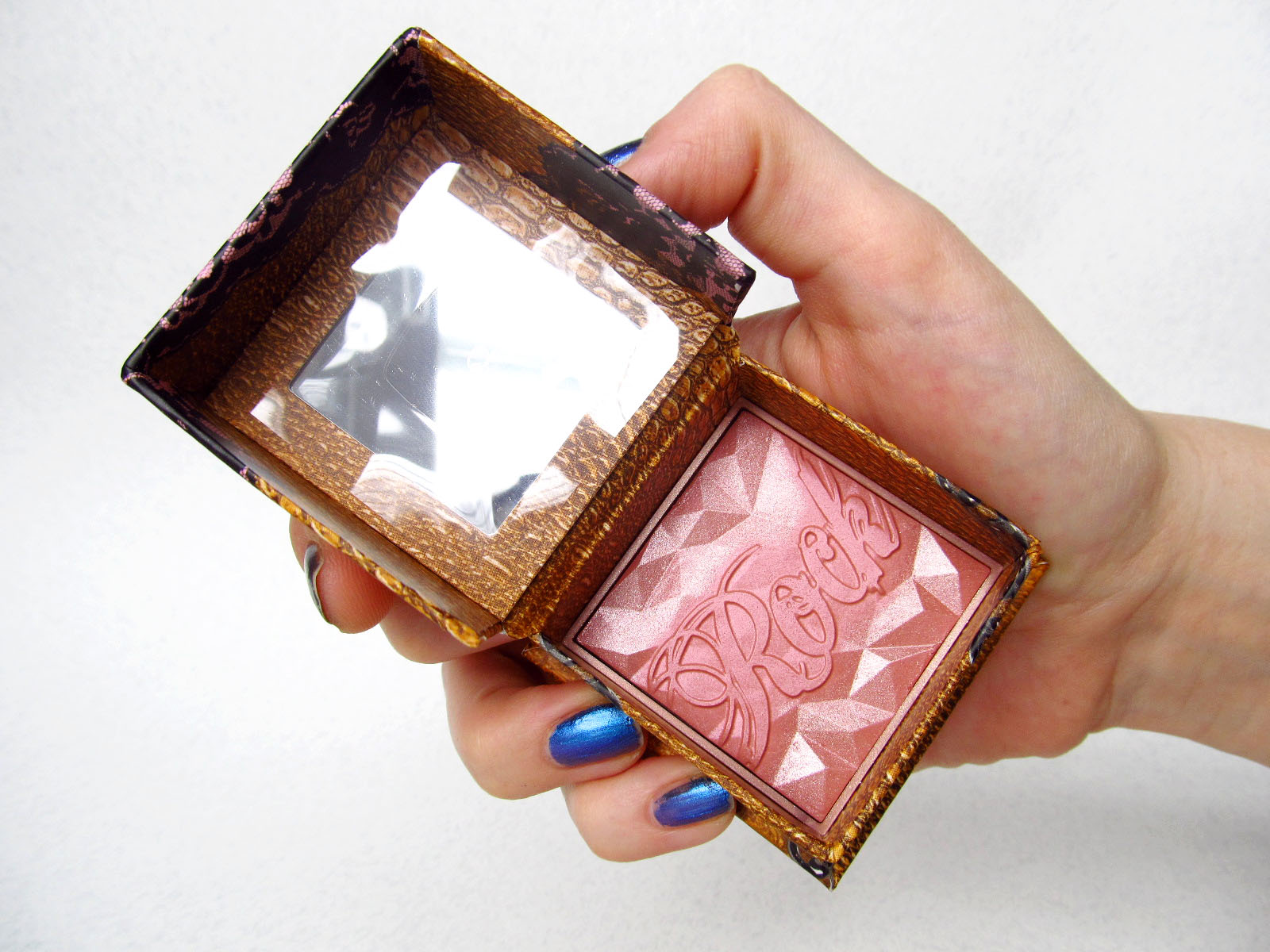 Passing Fancy: Benefit Rockateur Blush Review, Swatches