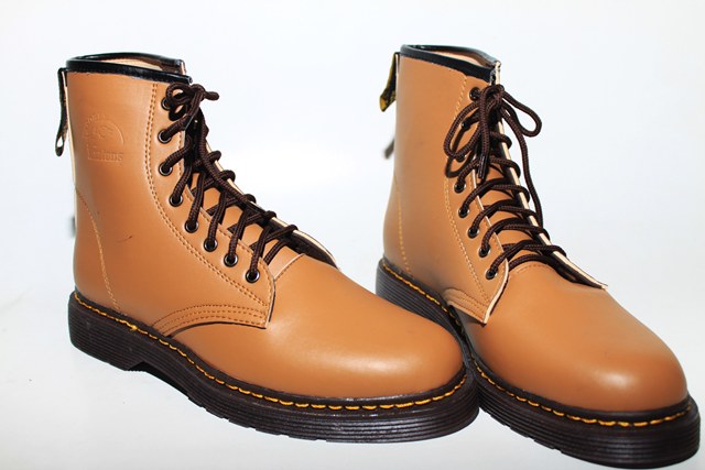 Sepatu Kickers - Model Peria - Youtocom