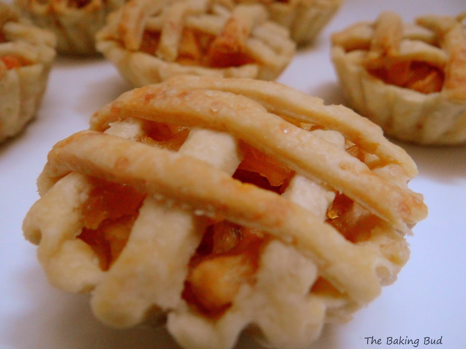 Apple Pie Tartlets - A Guest Post by Heena Rathore ~ Full Scoops - A ...