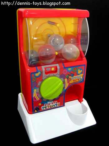 Dennis-Toys: Disney Gashapon Capsule Machine