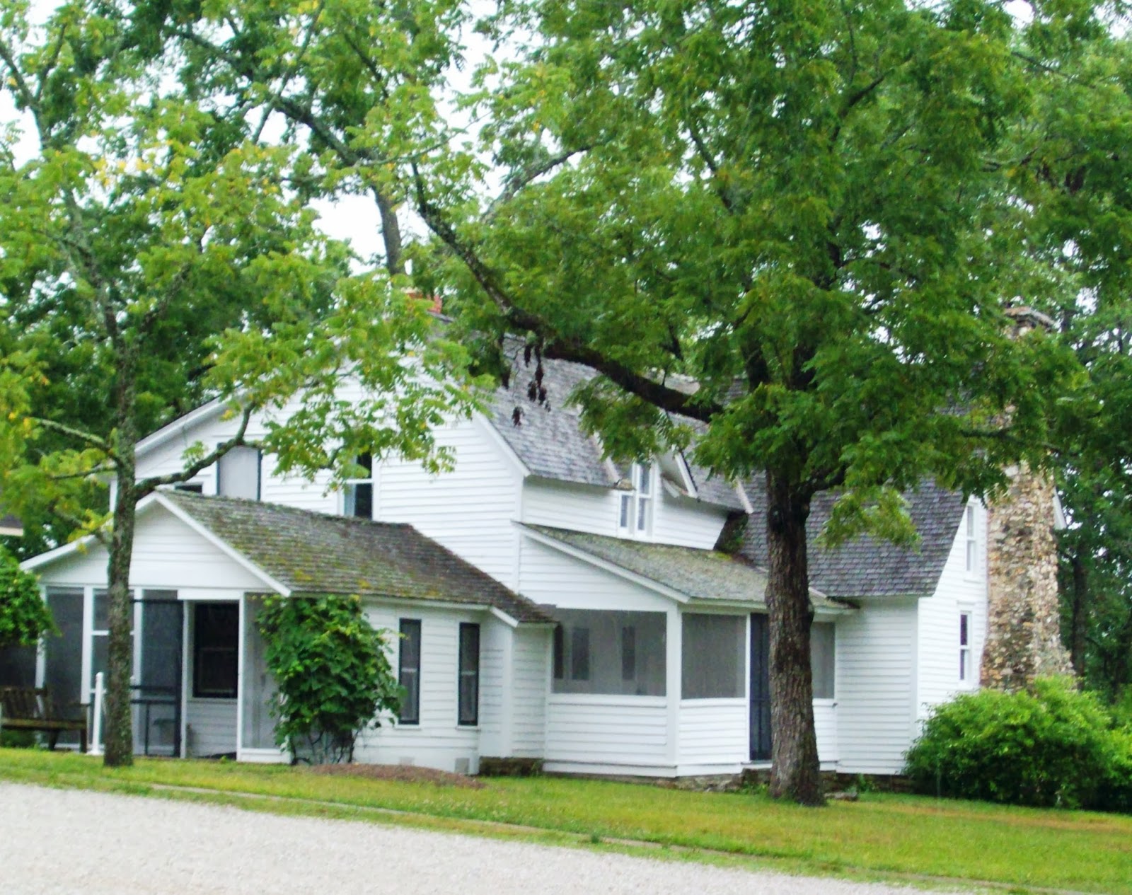 Stitches Thru Time: Visiting Laura Ingalls Wilder