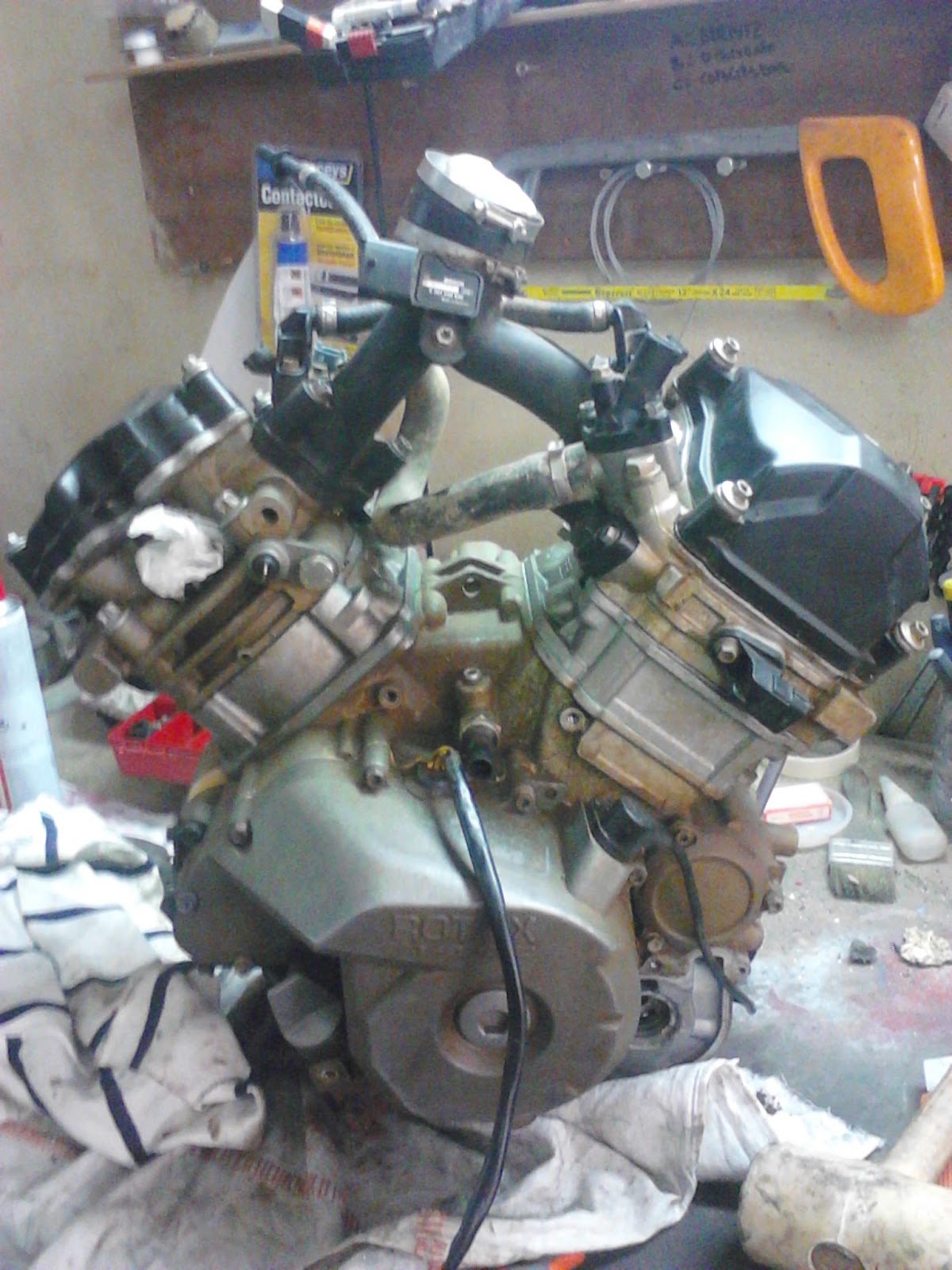 Motor Rotax 650 bombardier - JAIME CHOP SHOP