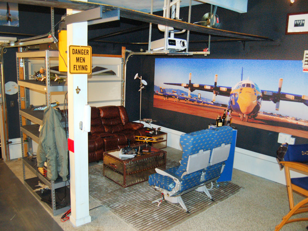 Cadlow Vape World: Man Cave Murals!