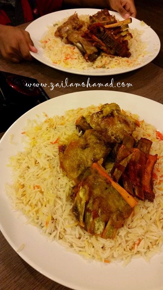 Diari Mekla Seorang WAHM: JJCM ~ Restoran Saba' Dataran Jelatek ...