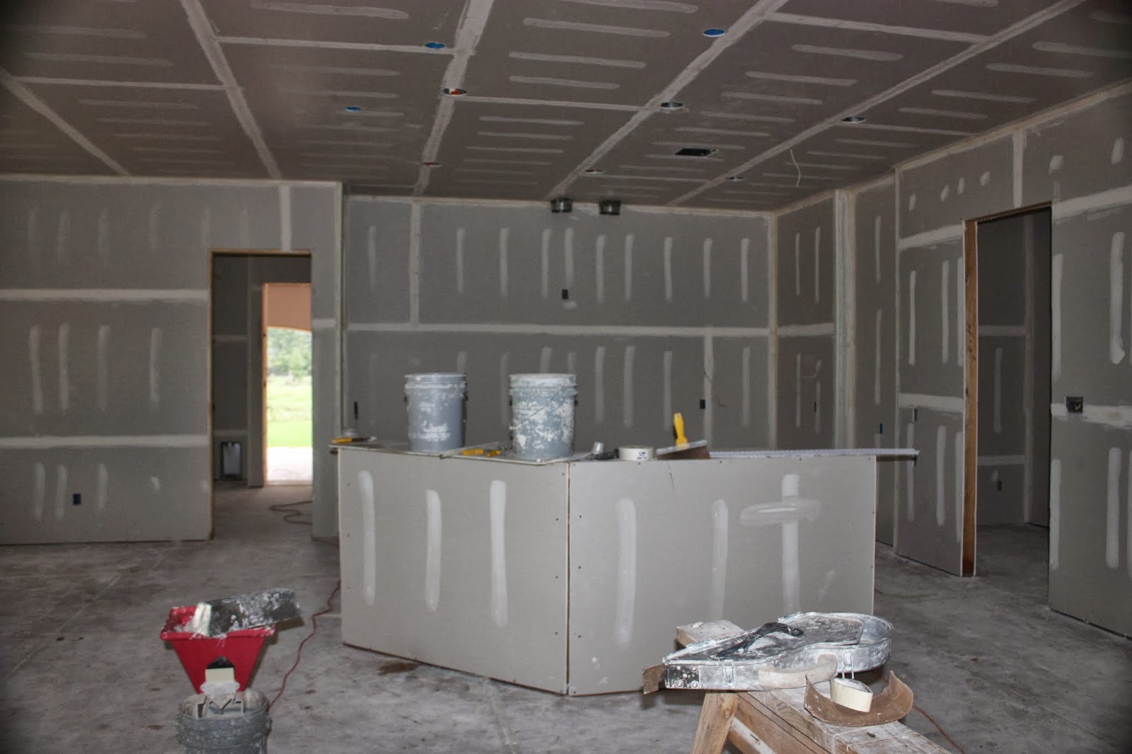 Infinity Ranch: Drywall, taping, floating and fixing a mistake