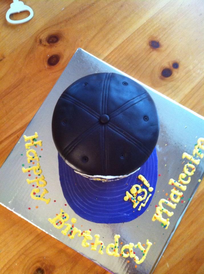 Introducing....: Baltimore Ravens fitted baseball hat cake