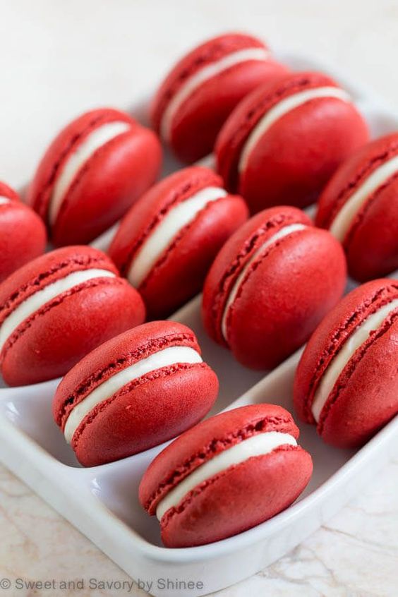 Red Velvet Macarons - vegan recipe meal prep