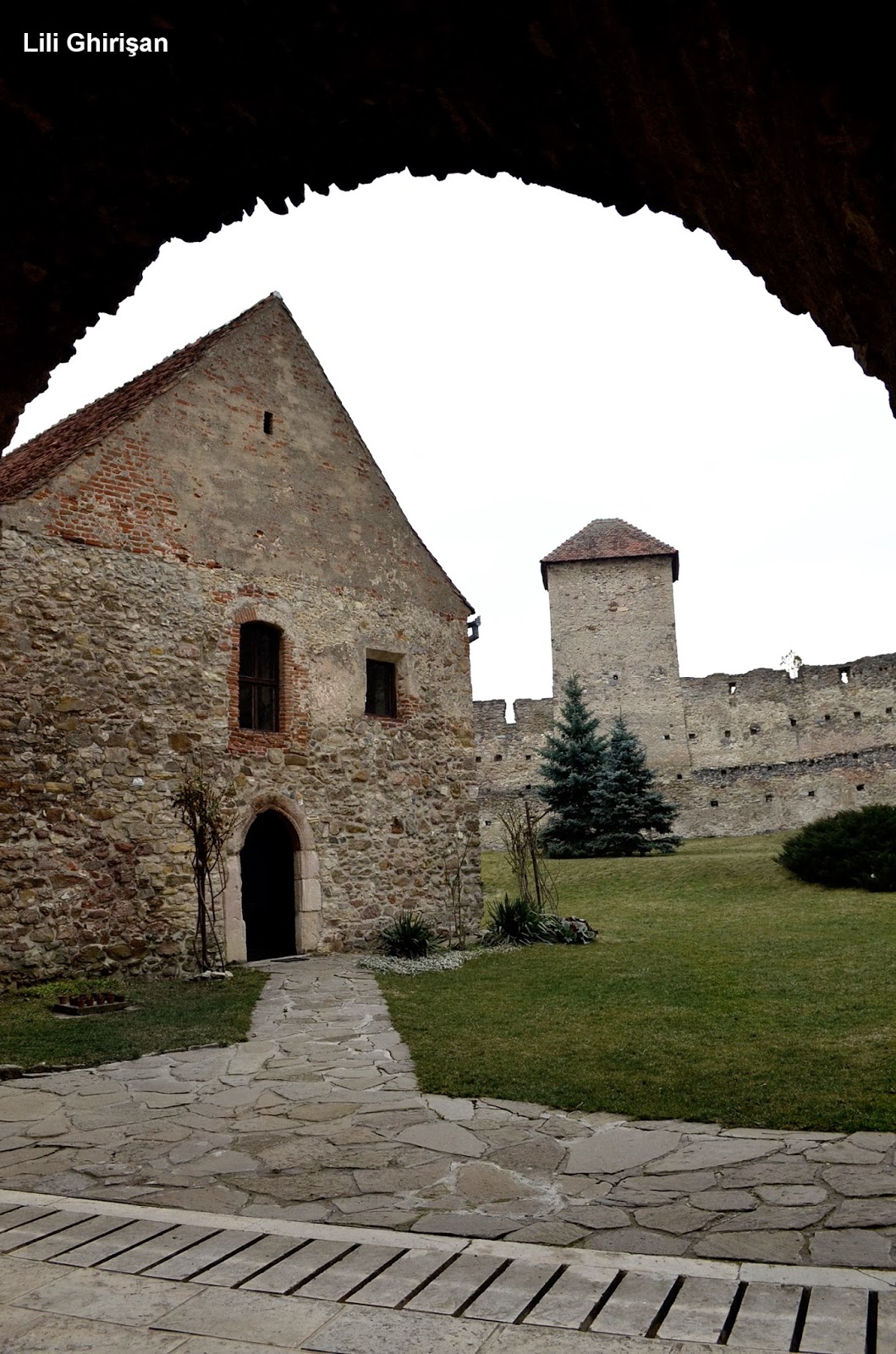 photography: Cetatea Câlnic - Alba