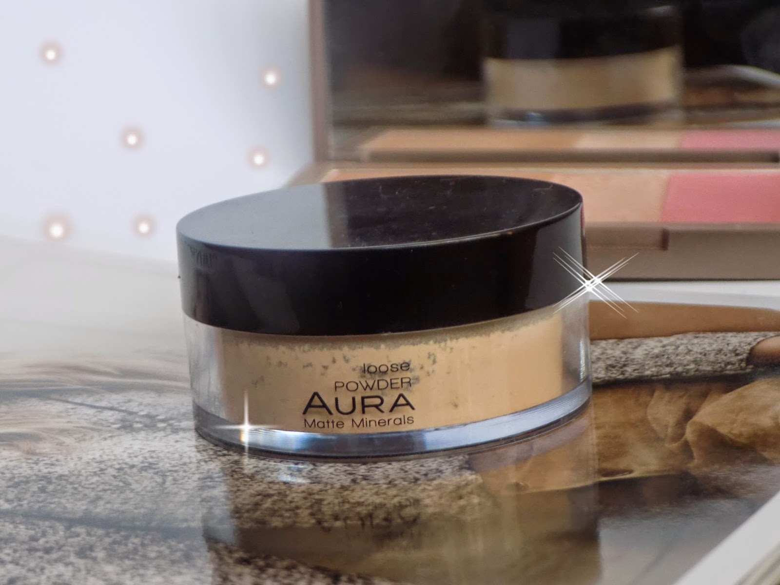 Lover Of Beauty: Aura Loose Powder Matte Minerals - Puder u Prahu