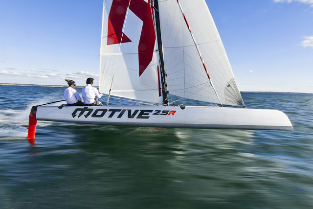 Trimaran Projects and Multihull News: More photos of the Motive 25R ...
