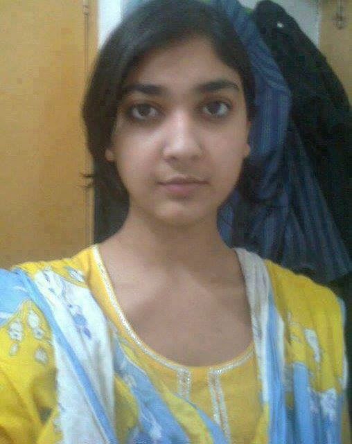 Nisha Hot And Sexy Collage Girl Photos Hot And Sexy