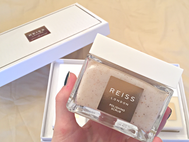 The £10 Reiss Steal: Reiss Bath || Set | A Teaspoon of Emily