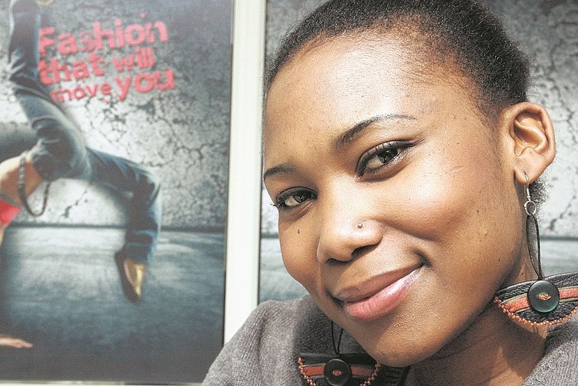 Coca-Cola pop star Refiloe Motha from Adilah has died - Mzansi News and ...