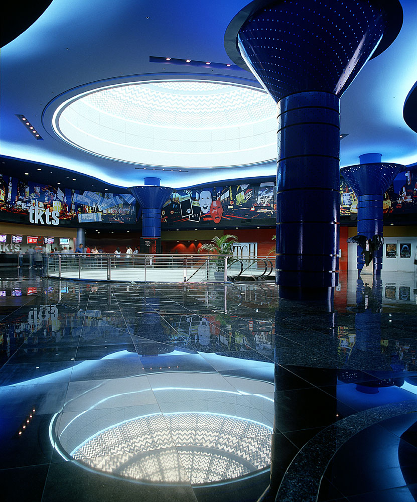 CHILIPINA: The Gateway Cineplex 10 - Perfect 10 For Movie Buffs