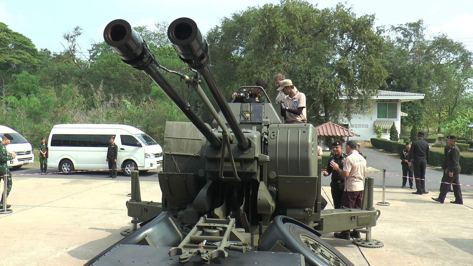 AAG_th บันทึกประจำวัน: กองทัพบกไทยรับมอบระบบป้องกันภัยทางอากาศ Skyguard ...