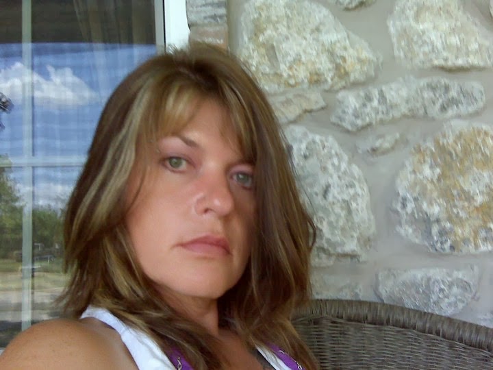 TONI PERRY, Columnist