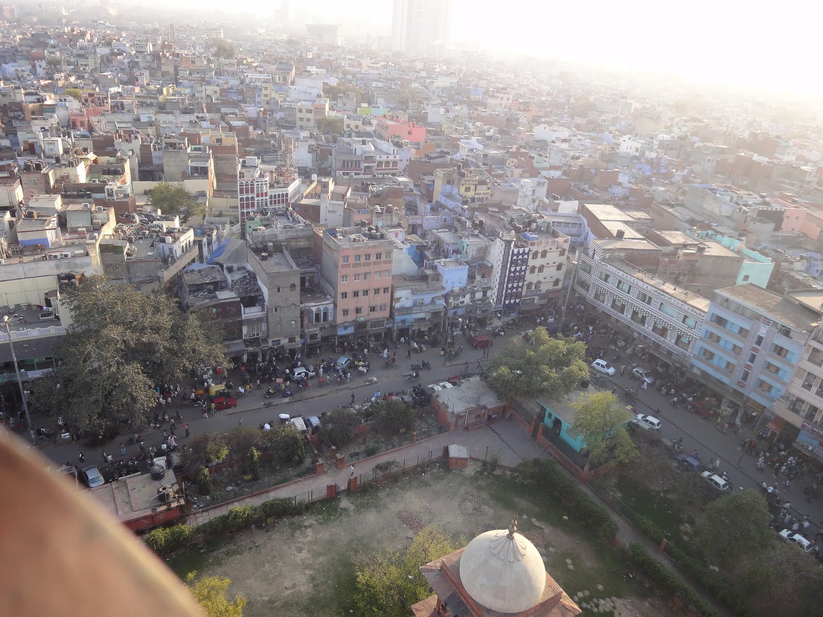 PLANETA ILUZIILOR: TOP 10 - CELE MAI MARI ORAŞE DIN LUME
