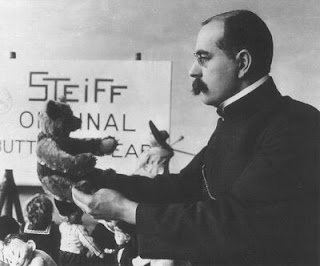 Façades Confidential: The Steiff factory and the birth of curtain walling